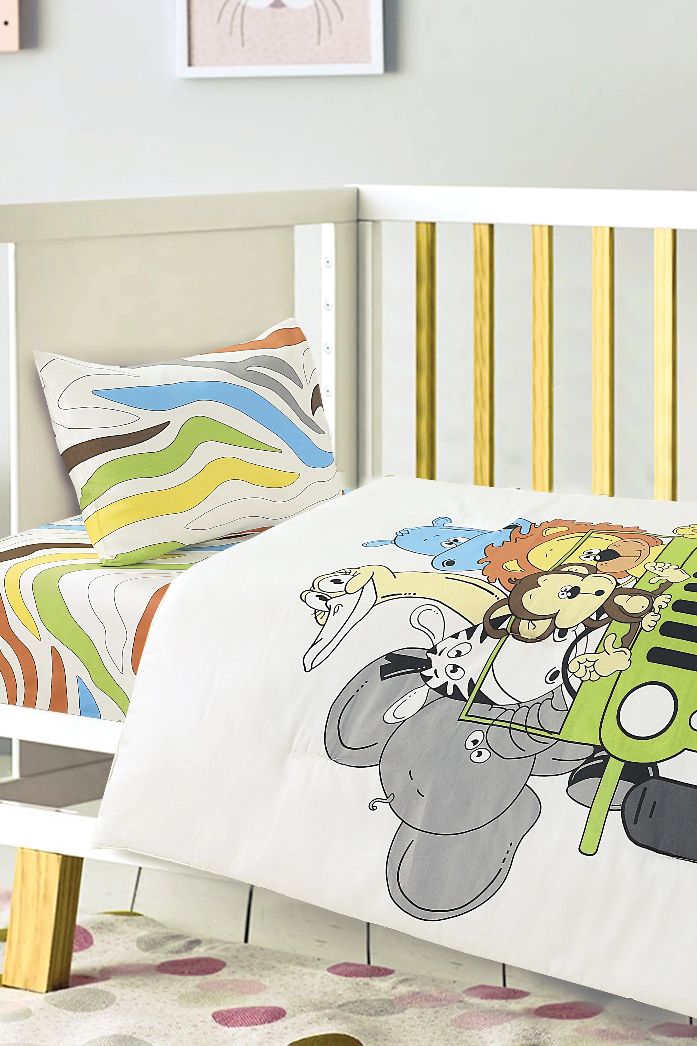 Safari Animal Cot Set - NISHAT